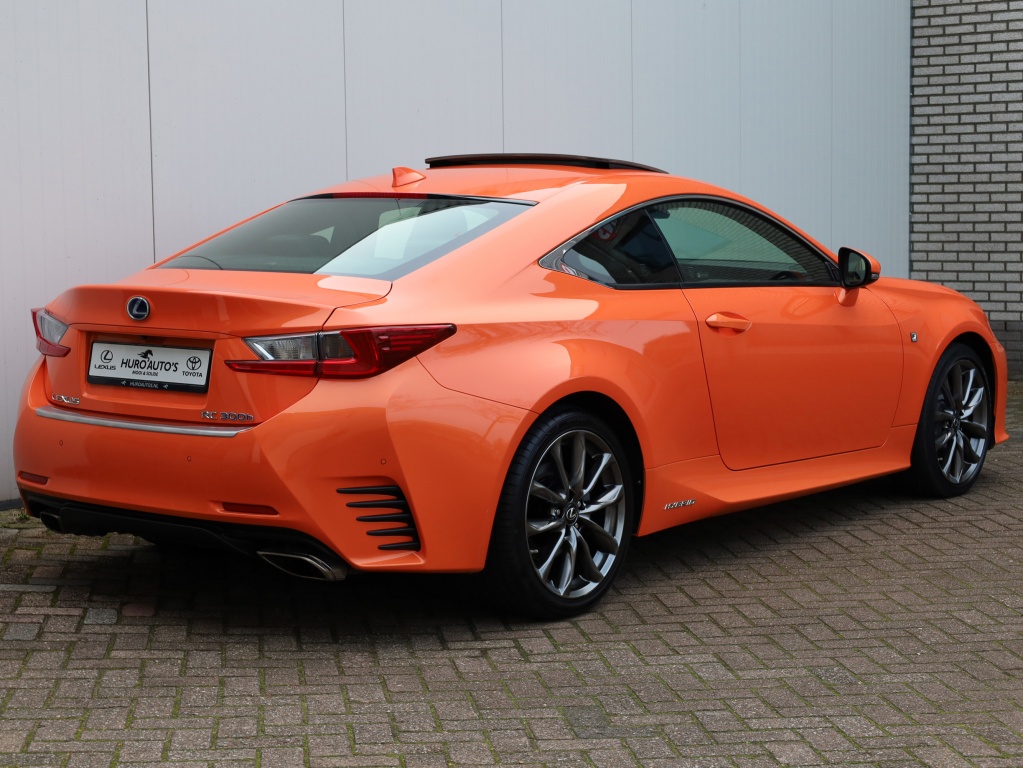 Lexus RC 300h F SPORT Line | Mark Levinson | Stoelventilatie | Safety Pac